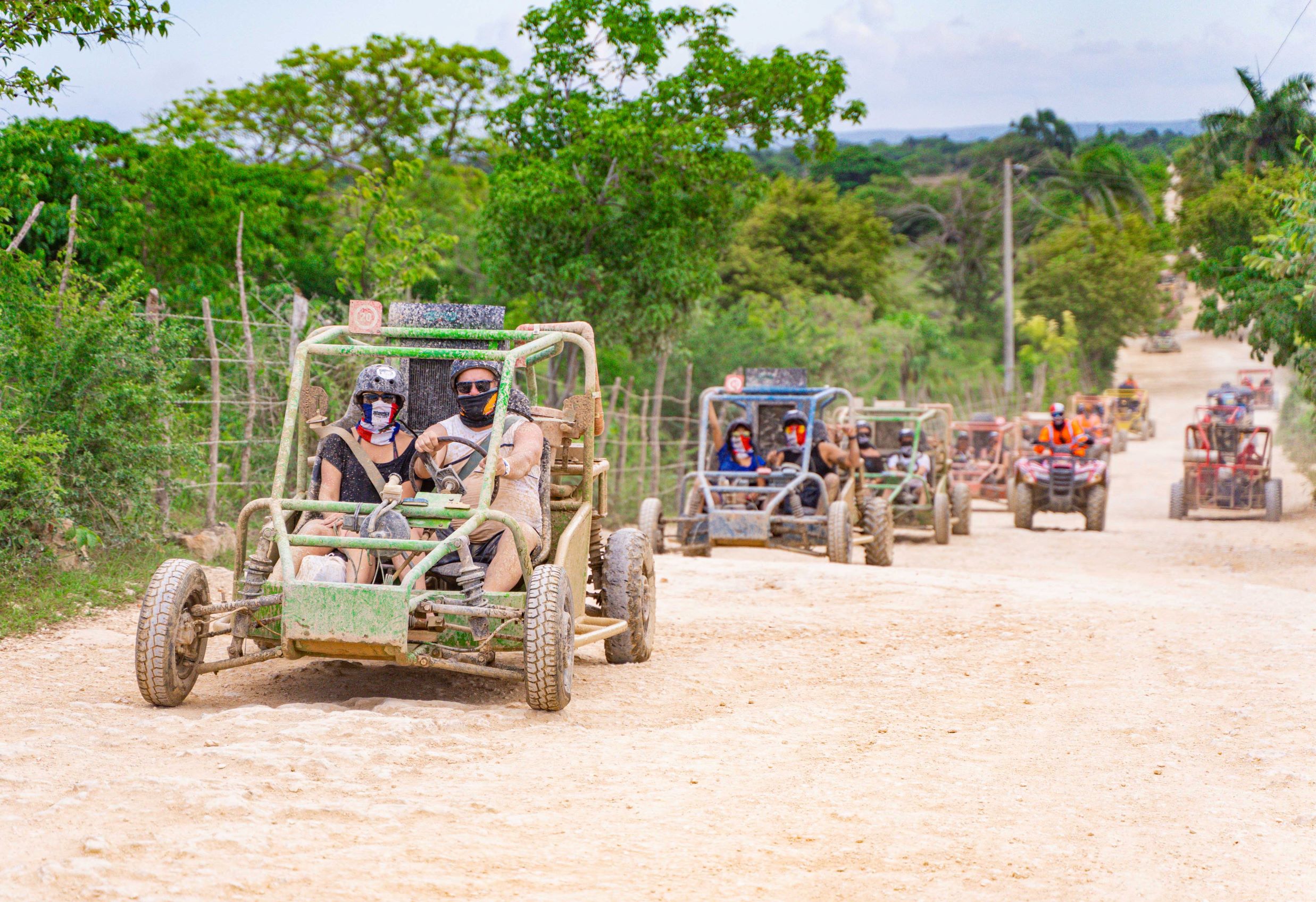 Aventura en Buggies - Experiencias - Visitcentroamérica